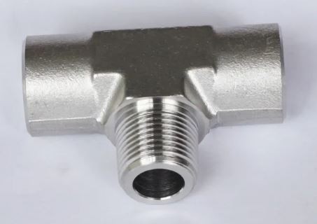 TEE UNIÃO TUBO OD PORCA E ANILHA INOX 316 | Visão Hidropneumática